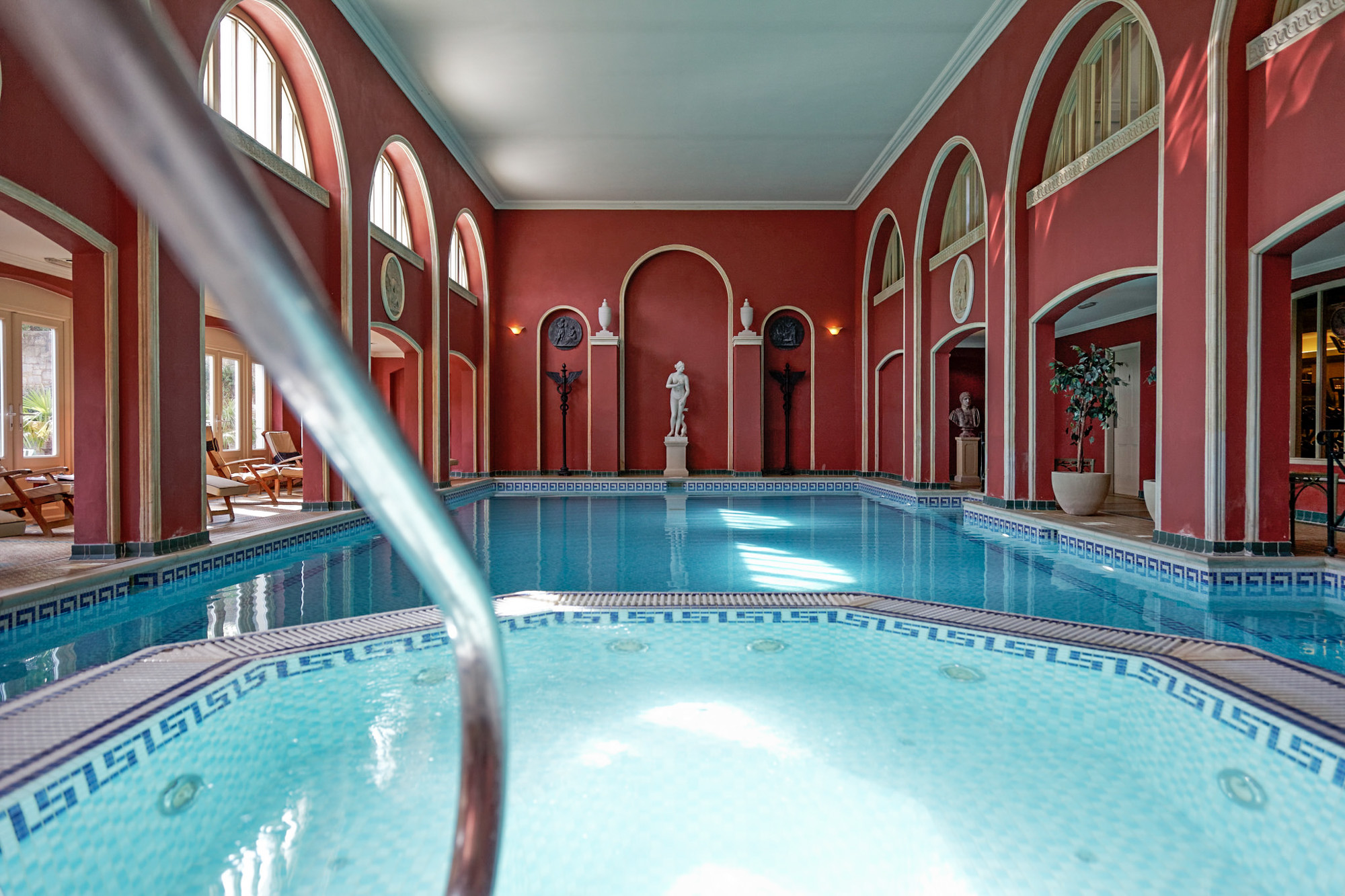 Stately home is where the heart is | Hartwell House, Buckinghamshire ...